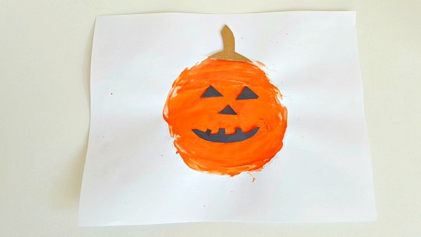 Halloween Pumpkins Painting Activity » Preschool Toolkit